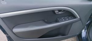 Zils Volvo V70 2012 Kauņa, ar dzinēja tilpumu 2.00 L un nobraukumu 287 tūkst. km par 4700 €, foto 30 vietnē AUTOMOTO.COM.LV