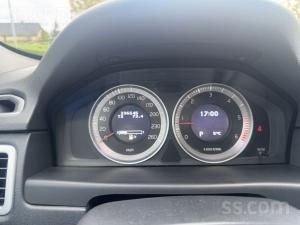 Zils Volvo V70 2012 Balvi, ar dzinēja tilpumu 2.40 L un nobraukumu 337 tūkst. km par 4550 €, foto 12 vietnē AUTOMOTO.COM.LV