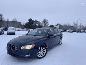 Blue Volvo V70 2013 in Alytus, with an engine capacity of 1.56 L and mileage of 245 thousand km for 7200 €, photo 4 on AUTOMOTO.COM.LV