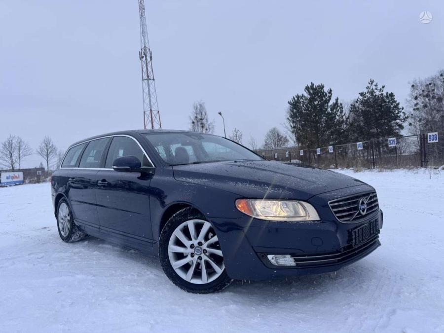 Blue Volvo V70 2013 in Alytus, with an engine capacity of 1.56 L and mileage of 245 thousand km for 7200 €, photo 5 on AUTOMOTO.COM.LV