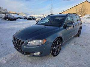 Zils Volvo V70 2013 Telšiai, ar dzinēja tilpumu 1.98 L un nobraukumu 297 tūkst. km par 5900 €, foto  vietnē AUTOMOTO.COM.LV