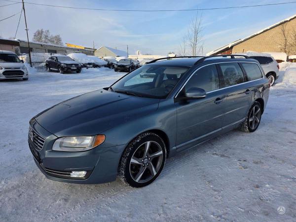 Zils Volvo V70 2013 Telšiai, ar dzinēja tilpumu 1.98 L un nobraukumu 297 tūkst. km par 5900 €, foto 7 vietnē AUTOMOTO.COM.LV