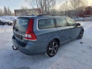Zils Volvo V70 2013 Telšiai, ar dzinēja tilpumu 1.98 L un nobraukumu 297 tūkst. km par 5900 €, foto 9 vietnē AUTOMOTO.COM.LV