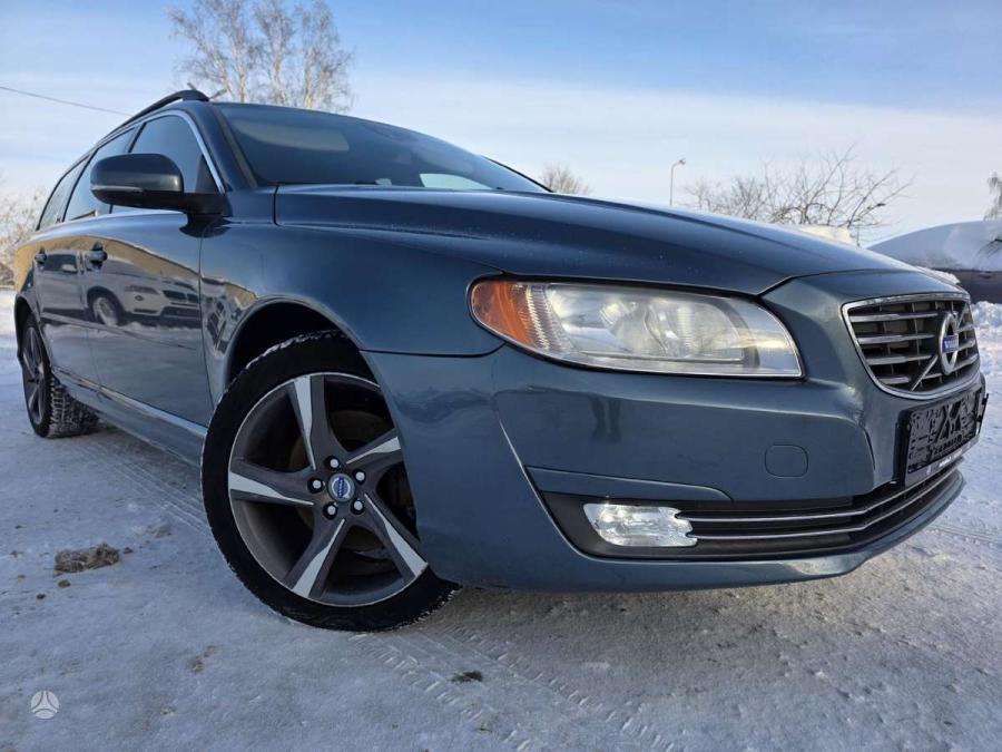 Zils Volvo V70 2013 Telšiai, ar dzinēja tilpumu 1.98 L un nobraukumu 297 tūkst. km par 5900 €, foto 16 vietnē AUTOMOTO.COM.LV