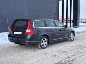 Zils Volvo V70 2013 Viļņa, ar dzinēja tilpumu 1.98 L un nobraukumu 307 tūkst. km par 6500 €, foto 4 vietnē AUTOMOTO.COM.LV