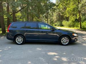 Zils Volvo V70 2013 Rīga, ar dzinēja tilpumu 2.00 L un nobraukumu 0 tūkst. km par 4699 €, foto 7 vietnē AUTOMOTO.COM.LV
