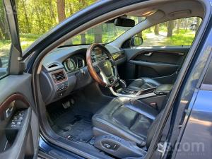 Zils Volvo V70 2013 Rīga, ar dzinēja tilpumu 2.00 L un nobraukumu 0 tūkst. km par 4699 €, foto 10 vietnē AUTOMOTO.COM.LV