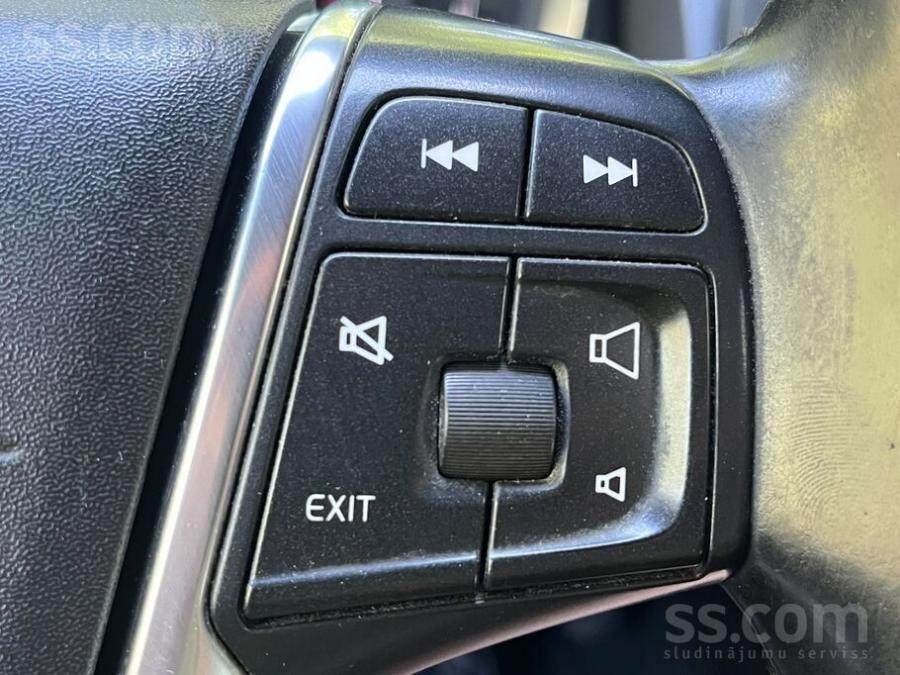 Zils Volvo V70 2013 Rīga, ar dzinēja tilpumu 2.00 L un nobraukumu 0 tūkst. km par 4699 €, foto 15 vietnē AUTOMOTO.COM.LV
