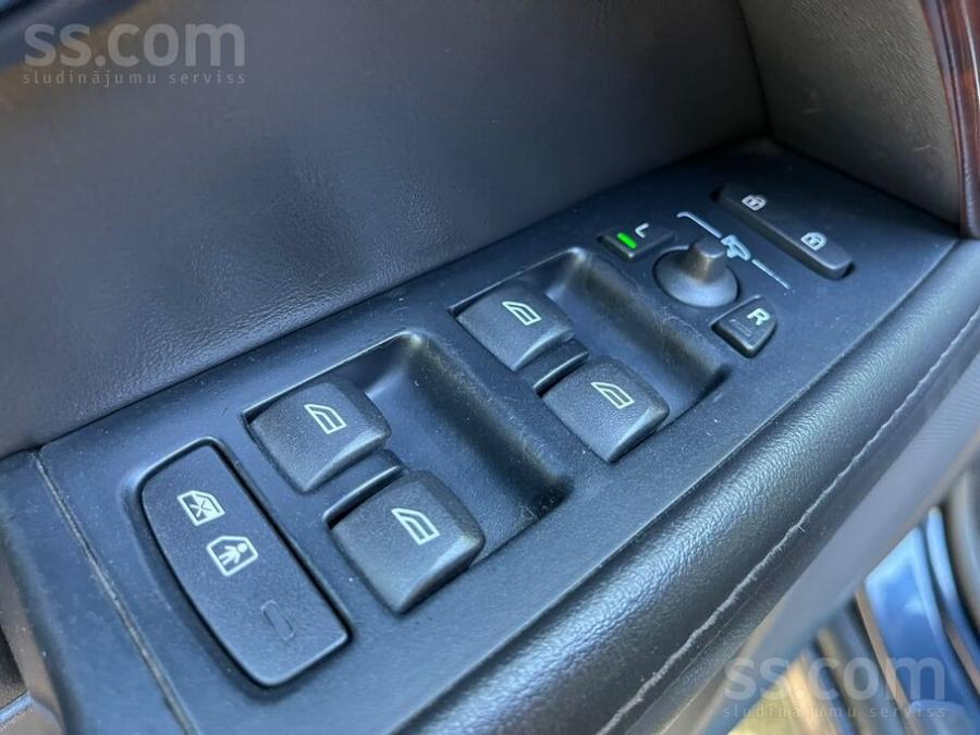 Zils Volvo V70 2013 Rīga, ar dzinēja tilpumu 2.00 L un nobraukumu 0 tūkst. km par 4699 €, foto 20 vietnē AUTOMOTO.COM.LV