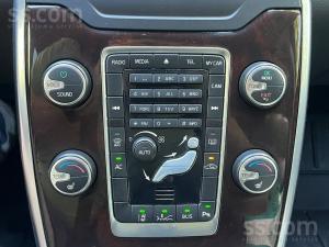 Zils Volvo V70 2013 Rīga, ar dzinēja tilpumu 2.00 L un nobraukumu 0 tūkst. km par 4699 €, foto 24 vietnē AUTOMOTO.COM.LV