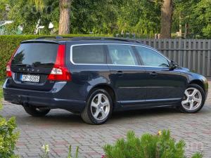 Zils Volvo V70 2013 Rīga, ar dzinēja tilpumu 2.00 L un nobraukumu 283 tūkst. km par 6750 €, foto 6 vietnē AUTOMOTO.COM.LV