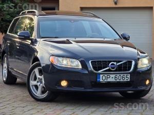 Zils Volvo V70 2013 Rīga, ar dzinēja tilpumu 2.00 L un nobraukumu 283 tūkst. km par 6750 €, foto 8 vietnē AUTOMOTO.COM.LV