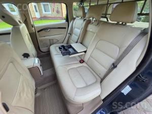 Zils Volvo V70 2013 Rīga, ar dzinēja tilpumu 2.00 L un nobraukumu 283 tūkst. km par 6750 €, foto 18 vietnē AUTOMOTO.COM.LV