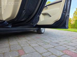 Zils Volvo V70 2013 Rīga, ar dzinēja tilpumu 2.00 L un nobraukumu 283 tūkst. km par 6750 €, foto 32 vietnē AUTOMOTO.COM.LV