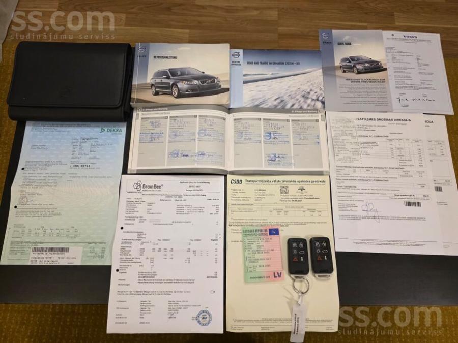 Zils Volvo V70 2013 Rīga, ar dzinēja tilpumu 2.00 L un nobraukumu 283 tūkst. km par 6750 €, foto 35 vietnē AUTOMOTO.COM.LV