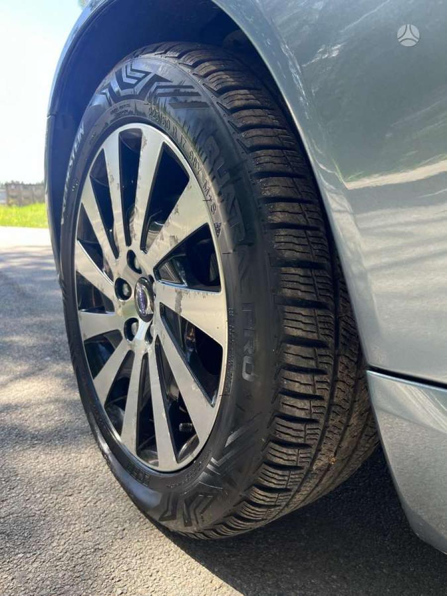 Zils Volvo V70 2013 Viļņa, ar dzinēja tilpumu 1.56 L un nobraukumu 281 tūkst. km par 6750 €, foto 12 vietnē AUTOMOTO.COM.LV