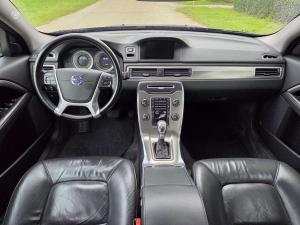 Blue Volvo V70 2013 in Kaunas, with an engine capacity of 1.98 L and mileage of 279 thousand km for 5989 €, photo 15 on AUTOMOTO.COM.LV