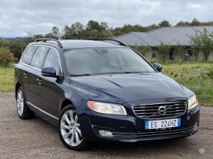 Blue Volvo V70 2013 in Utena, with an engine capacity of 1.98 L and mileage of 354 thousand km for 5990 €, photo 4 on AUTOMOTO.COM.LV