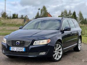 Blue Volvo V70 2013 in Utena, with an engine capacity of 1.98 L and mileage of 354 thousand km for 5990 €, photo 5 on AUTOMOTO.COM.LV