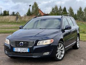 Blue Volvo V70 2013 in Utena, with an engine capacity of 1.98 L and mileage of 354 thousand km for 5990 €, photo 6 on AUTOMOTO.COM.LV