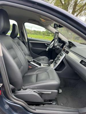 Blue Volvo V70 2013 in Utena, with an engine capacity of 1.98 L and mileage of 354 thousand km for 5990 €, photo 17 on AUTOMOTO.COM.LV