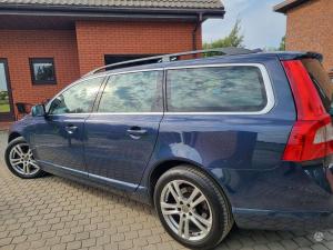 Zils Volvo V70 2013 Kauņa, ar dzinēja tilpumu 2.00 L un nobraukumu 300 tūkst. km par 5790 €, foto 4 vietnē AUTOMOTO.COM.LV