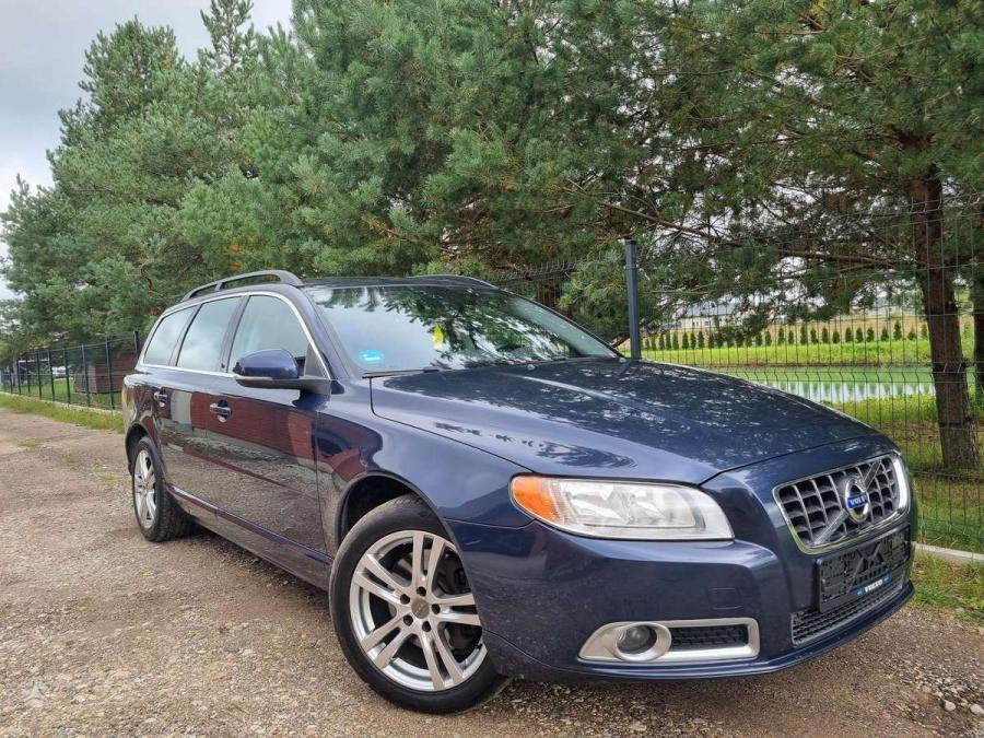 Zils Volvo V70 2013 Kauņa, ar dzinēja tilpumu 2.00 L un nobraukumu 300 tūkst. km par 5790 €, foto 6 vietnē AUTOMOTO.COM.LV