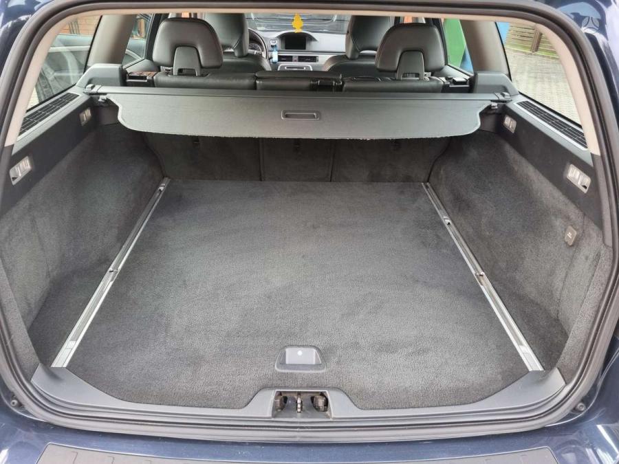 Zils Volvo V70 2013 Kauņa, ar dzinēja tilpumu 2.00 L un nobraukumu 300 tūkst. km par 5790 €, foto 11 vietnē AUTOMOTO.COM.LV