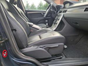 Zils Volvo V70 2013 Kauņa, ar dzinēja tilpumu 2.00 L un nobraukumu 300 tūkst. km par 5790 €, foto 30 vietnē AUTOMOTO.COM.LV