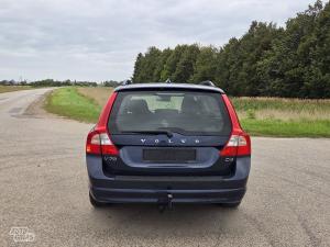 Zils Volvo V70 2013 Kauņa, ar dzinēja tilpumu 2.00 L un nobraukumu 279 tūkst. km par 5850 €, foto 6 vietnē AUTOMOTO.COM.LV