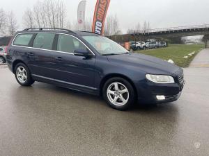 Blue Volvo V70 2014 in Kaunas, with an engine capacity of 1.97 L and mileage of 275 thousand km for 5650 €, photo 3 on AUTOMOTO.COM.LV