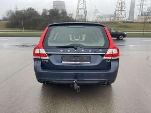 Blue Volvo V70 2014 in Kaunas, with an engine capacity of 1.97 L and mileage of 275 thousand km for 5650 €, photo 12 on AUTOMOTO.COM.LV