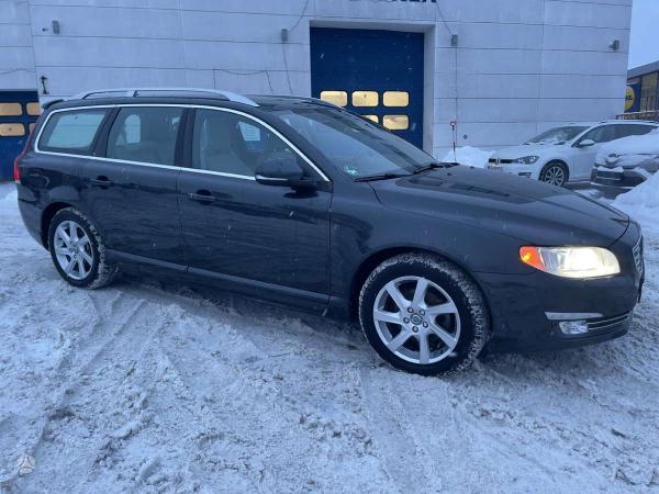 Zils Volvo V70 2014 Kauņa, ar dzinēja tilpumu 2.00 L un nobraukumu 257 tūkst. km par 5650 €, foto 3 vietnē AUTOMOTO.COM.LV