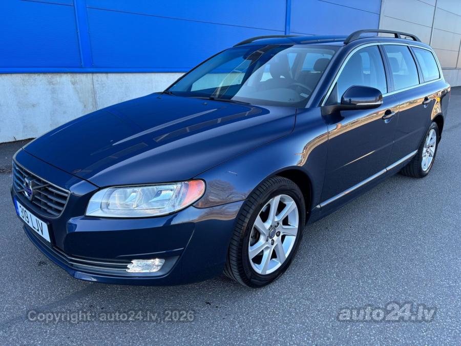 Blue Volvo V70 2014 in Paide, with an engine capacity of 2.00 L and mileage of 240 thousand km for 8590 €, photo 1 on AUTOMOTO.COM.LV