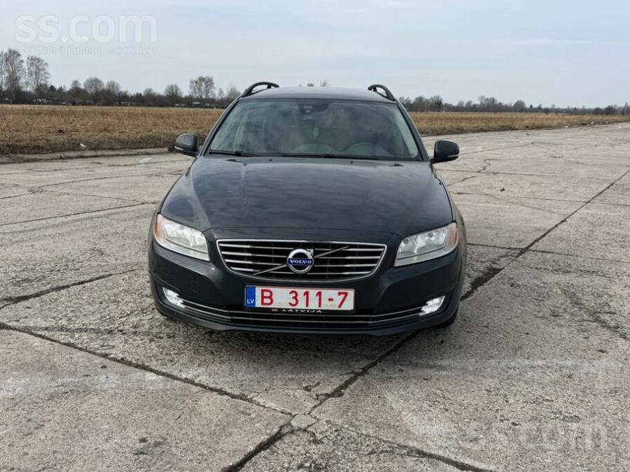 Zils Volvo V70 2014 Rīga, ar dzinēja tilpumu 2.00 L un nobraukumu 0 tūkst. km par 6399 €, foto 9 vietnē AUTOMOTO.COM.LV