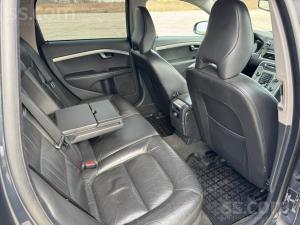 Zils Volvo V70 2014 Rīga, ar dzinēja tilpumu 2.00 L un nobraukumu 0 tūkst. km par 6399 €, foto 22 vietnē AUTOMOTO.COM.LV
