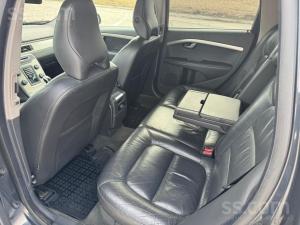 Zils Volvo V70 2014 Rīga, ar dzinēja tilpumu 2.00 L un nobraukumu 0 tūkst. km par 6399 €, foto 23 vietnē AUTOMOTO.COM.LV