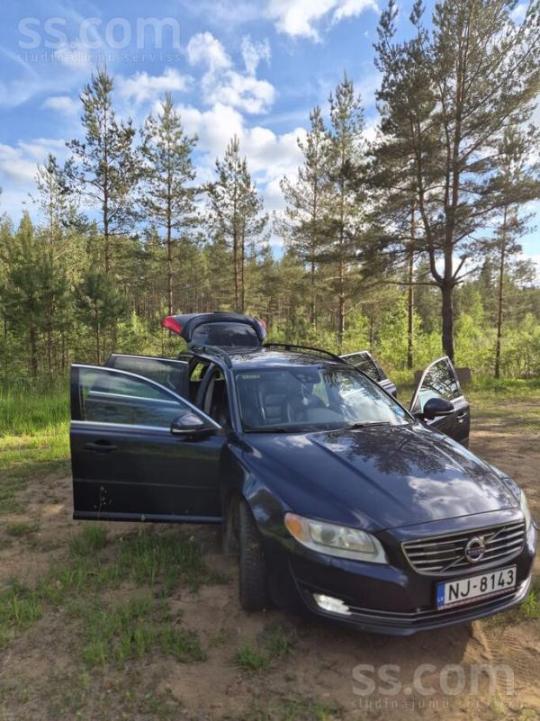 Синий Вольво В70 2014 в Тукумс, объемом двигателя 2.00 л и пробегом 407 тыс. км за 8550 €, фото 2 на AUTOMOTO.COM.LV