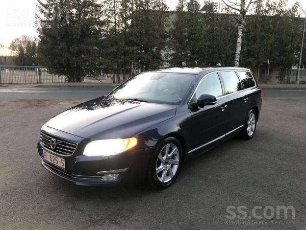 Zils Volvo V70 2014 Ogre, ar dzinēja tilpumu 2.40 L un nobraukumu 248 tūkst. km par 9000 €, foto 1 vietnē AUTOMOTO.COM.LV