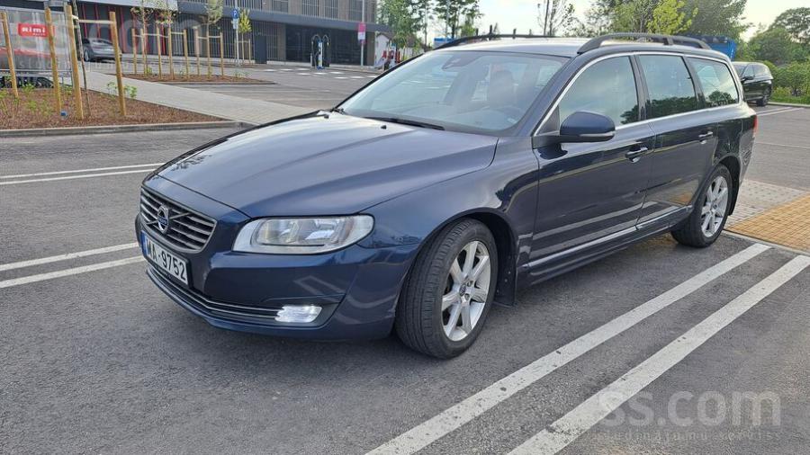 Zils Volvo V70 2014 Ogre, ar dzinēja tilpumu 2.00 L un nobraukumu 351 tūkst. km par 3700 €, foto 7 vietnē AUTOMOTO.COM.LV