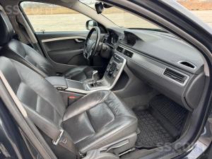 Blue Volvo V70 2014 in Riga, with an engine capacity of 2.00 L and mileage of 0 thousand km for 6399 €, photo 21 on AUTOMOTO.COM.LV