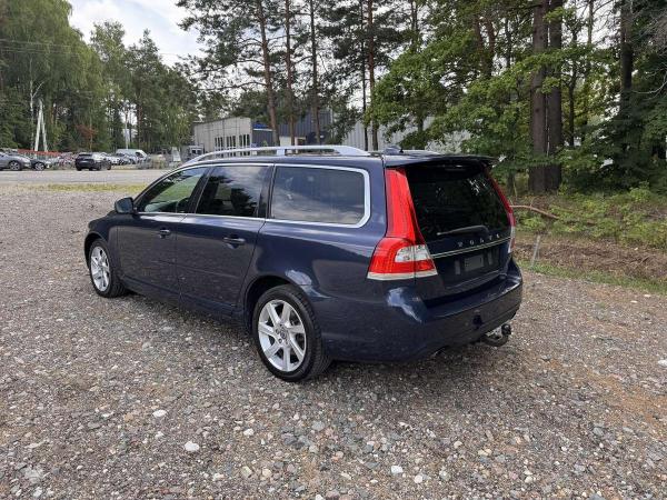 Zils Volvo V70 2014 Jonava, ar dzinēja tilpumu 1.97 L un nobraukumu 285 tūkst. km par 9150 €, foto 7 vietnē AUTOMOTO.COM.LV