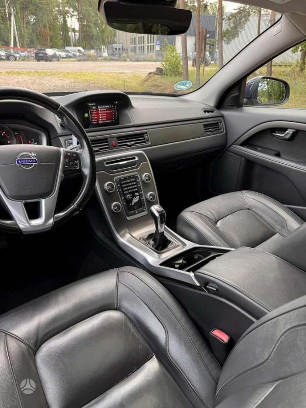Zils Volvo V70 2014 Jonava, ar dzinēja tilpumu 1.97 L un nobraukumu 285 tūkst. km par 9150 €, foto 10 vietnē AUTOMOTO.COM.LV