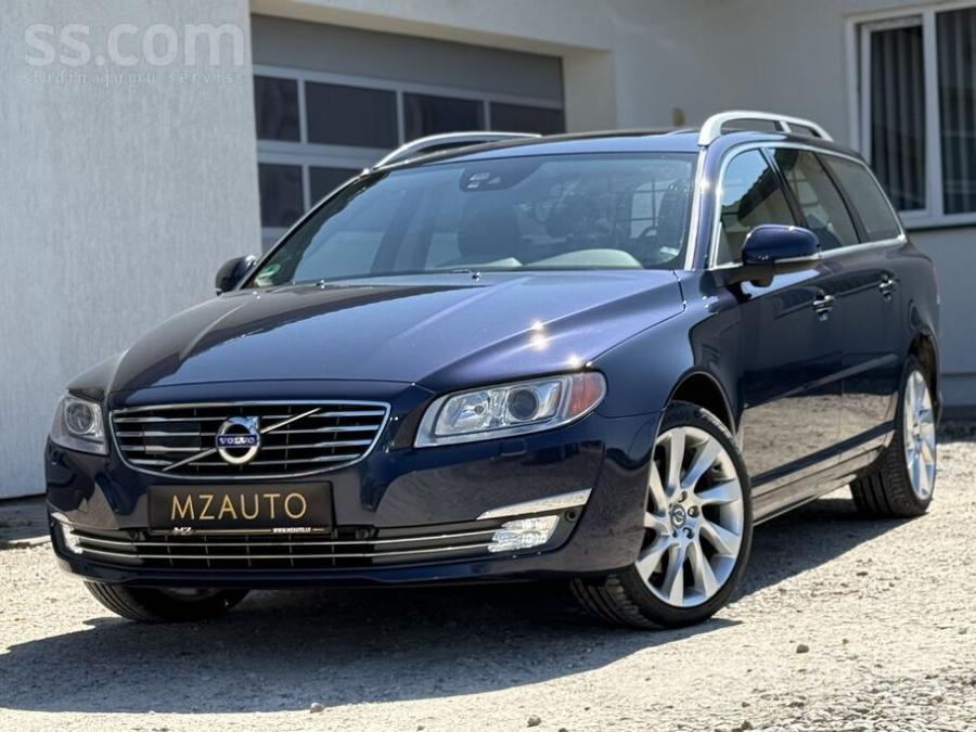 Zils Volvo V70 2014 Tukums, ar dzinēja tilpumu 2.40 L un nobraukumu 209 tūkst. km par 10500 €, foto 3 vietnē AUTOMOTO.COM.LV