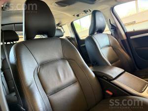 Zils Volvo V70 2014 Tukums, ar dzinēja tilpumu 2.40 L un nobraukumu 209 tūkst. km par 10500 €, foto 9 vietnē AUTOMOTO.COM.LV