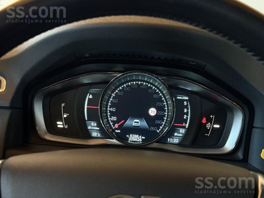 Zils Volvo V70 2014 Tukums, ar dzinēja tilpumu 2.40 L un nobraukumu 209 tūkst. km par 10500 €, foto 16 vietnē AUTOMOTO.COM.LV