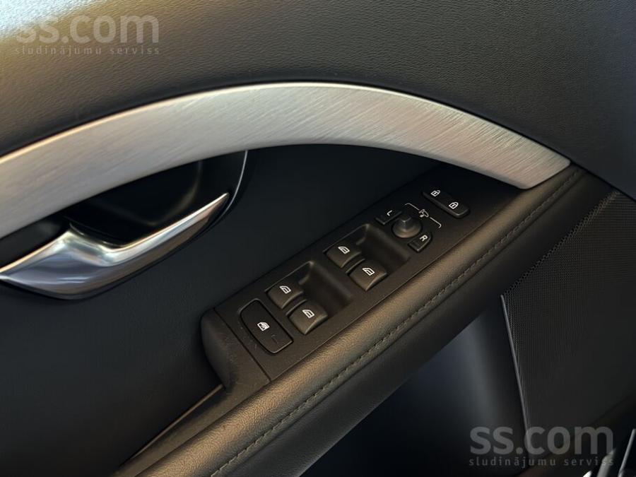 Zils Volvo V70 2014 Tukums, ar dzinēja tilpumu 2.40 L un nobraukumu 209 tūkst. km par 10500 €, foto 19 vietnē AUTOMOTO.COM.LV