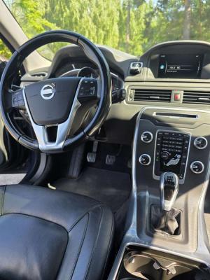 Zils Volvo V70 2014 Utena, ar dzinēja tilpumu 1.97 L un nobraukumu 234 tūkst. km par 6300 €, foto 10 vietnē AUTOMOTO.COM.LV