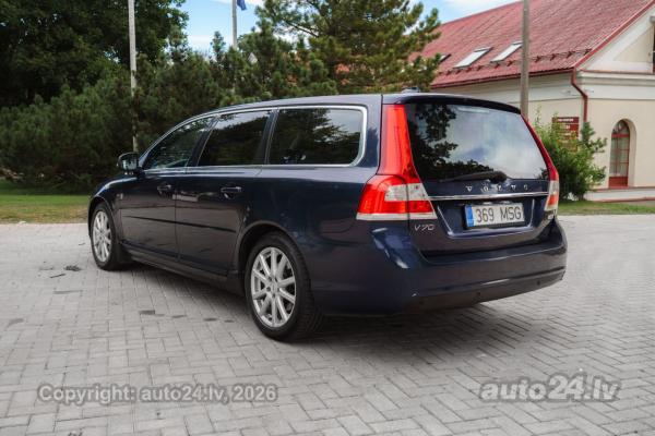 Blue Volvo V70 2014 in Tartu, with an engine capacity of 1.60 L and mileage of 336 thousand km for 6999 €, photo 7 on AUTOMOTO.COM.LV