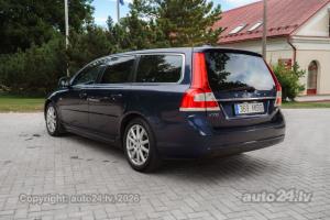 Zils Volvo V70 2014 Tartu, ar dzinēja tilpumu 1.60 L un nobraukumu 336 tūkst. km par 6999 €, foto 8 vietnē AUTOMOTO.COM.LV